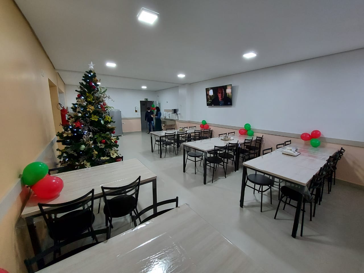 Reforma no refeitório do Hospital 10 de Julho